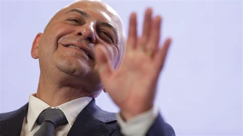 Averea ascunsă a lui Cătălin Cîrstoiu Trece în declarația de avere
