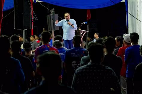 Jangan Politikkan Isu Kalimah Allah Kata Anwar The Malaysian Insight