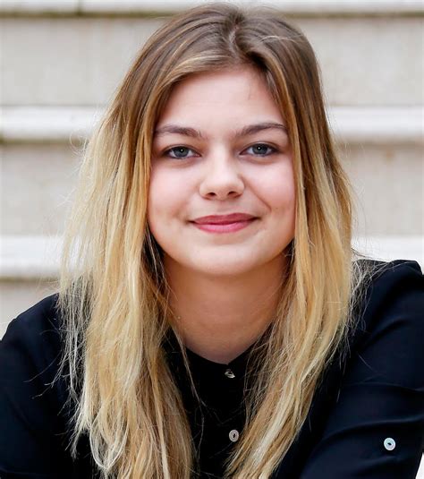 Louane 5 choses que vous ne savez peut être pas sur lartiste