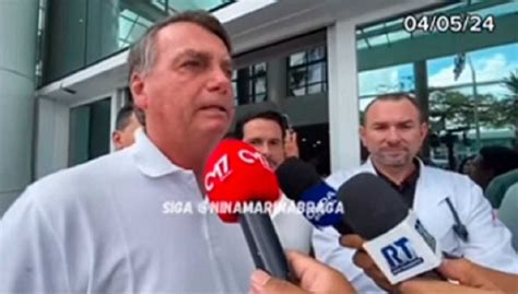 Bolsonaro recebe alta após internação às pressas em Manaus sou duro