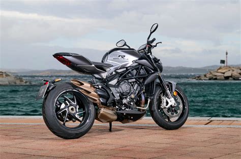 Why The 2021 MV Agusta Brutale 800 RR Is The Craziest Sub 1000cc Naked