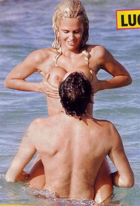 Desnuda Fotos De M Riam S Nchez Desnuda Tetas Pezon Culo Co O