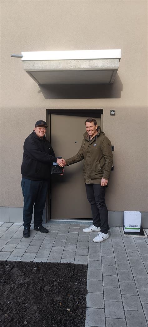 Übergabe einer Reihenhaus Anlage in Nenzing Tomaselli Gabriel Bau