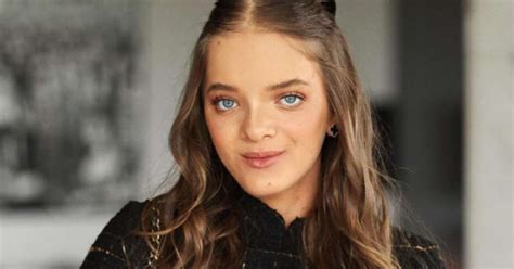 Chiquérrimo Rafaella Justus conta detalhes do convite do seu festão de