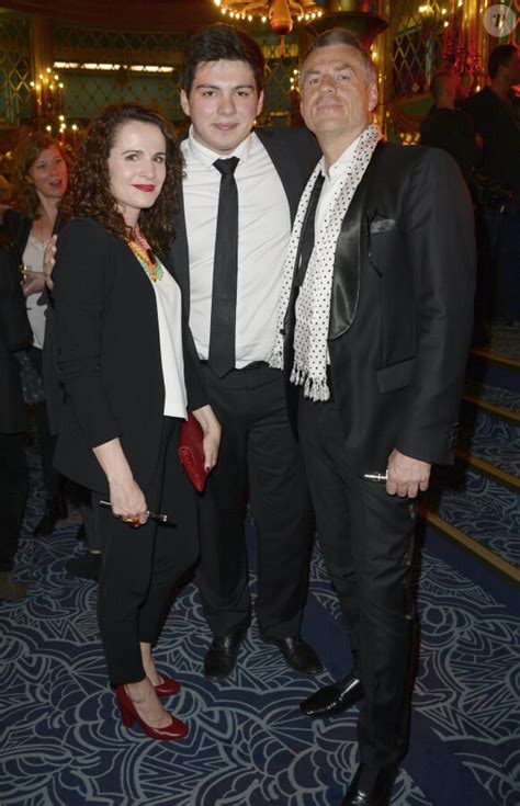 Photo Bruno Gaccio Son Fils Enzo Et Sa Compagne Anne Laure Gruet