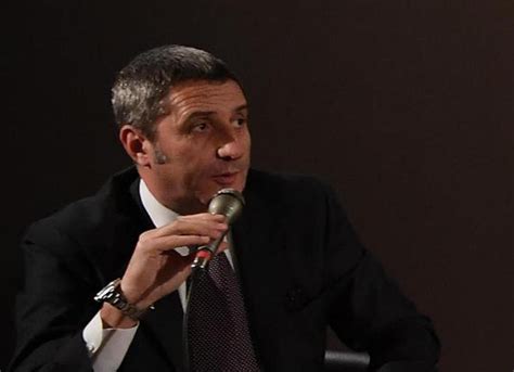 Chiocci In Vigilanza Panino Incomprensibile Da Tg1 Nuovo Racconto