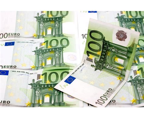 Fonduri UE 2023 Câte 50 000 3 milioane EUR pentru firme micro mici și