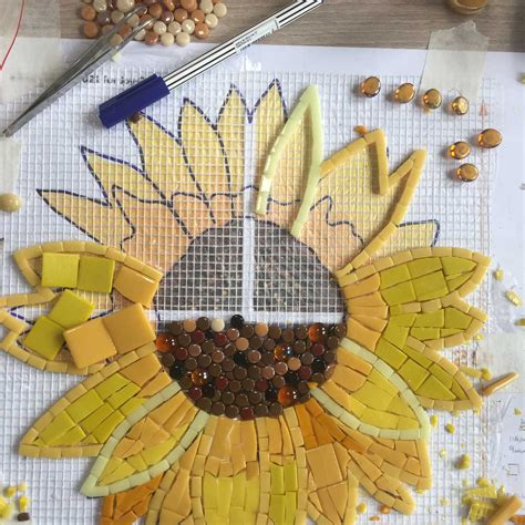 Sunflower Kit Outdoor Berry Cr Atif Mosaics