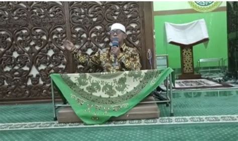 TIGA MAQOM SABAR PENGAJIAN KITAB NASHOIHUL IBAD MAQOLAH KE 25 BAB