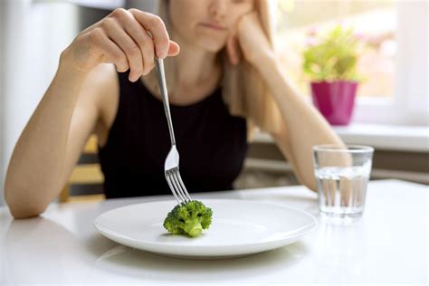 Anoressia Cos E Come Si Manifesta Cure Naturali It