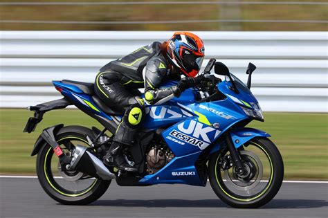 スズキジクサーSF2501分で読める 250ccバイク解説 2022年現行モデル webオートバイ