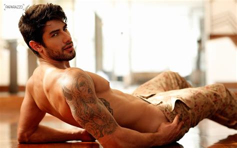 Renan Oliveira Nude Ex Bbb Pelado Em Fotos Excitantes Xvideos Gay
