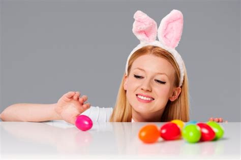 Free Photo Cute Bunny Woman With Easter Eggs