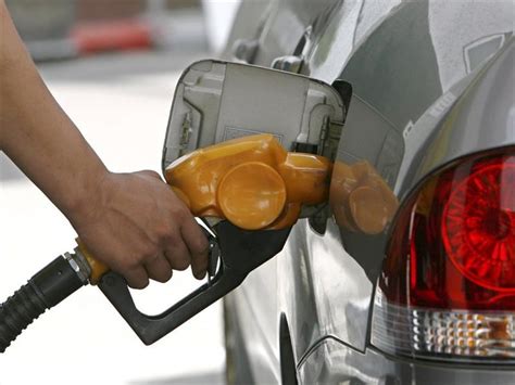 Nafta o gasolina Por qué le decimos así