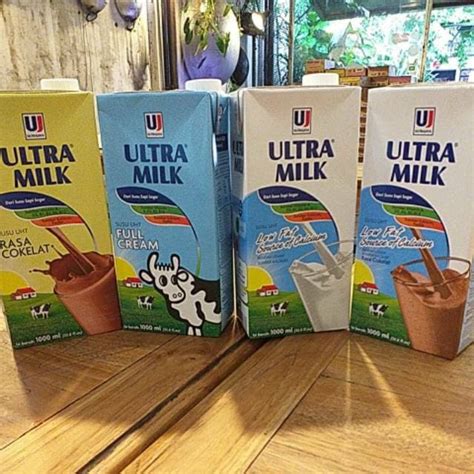 Jual SALE ULTRA Milk UHT Susu Full Cream Strawberi Cokelat Low Fat