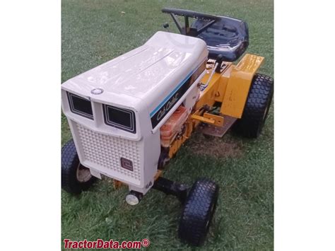 TractorData Cub Cadet 383 Tractor Photos Information