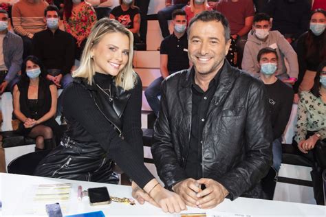 Photo Exclusif Kelly Vedovelli Bernard Montiel Sur Le Plateau De L