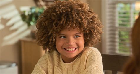 Get To Know Amber Brown Star Carsyn Rose With 10 Fun Facts Exclusive