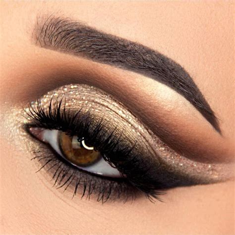 52 Best Gold Eye Makeup Looks And Tutorials