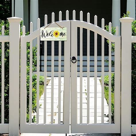 Gate Paint Color Ideas