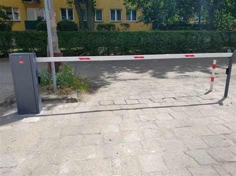 SZLABAN PARKINGOWY Szlabany Ramię do szlabanu Sprzedaż Montaż Serwis