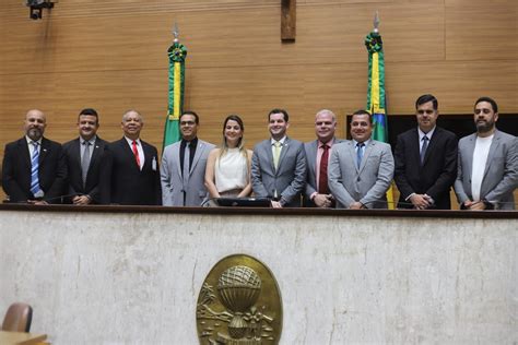 Corretores de Imóveis são homenageados em Sessão Especial da Assembleia