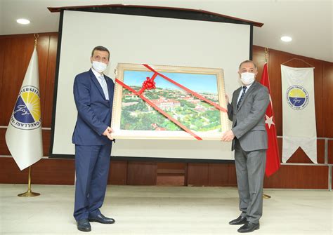 Üniversitemiz Rektörü Prof Dr Musa Yıldız Gazi Üniversitesi Vakfı