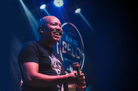 Morre Anderson Leonardo vocalista do Molejo vítima de câncer Metrópoles