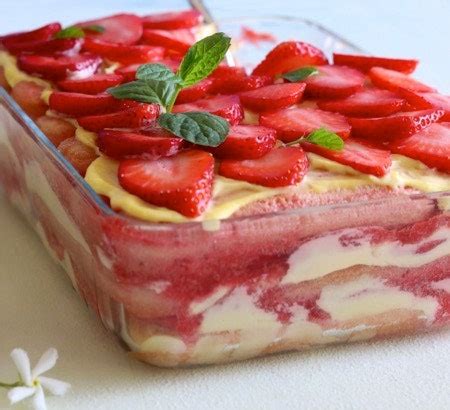Tiramisù alle fragole senza uova il dessert per tutti La Cucina Italiana