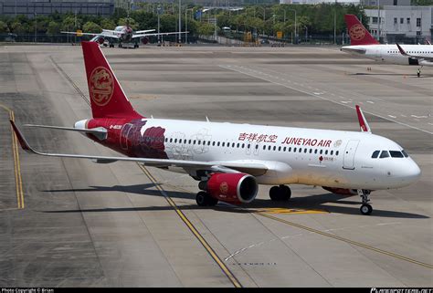 B 8035 Juneyao Airlines Airbus A320 214 WL Photo By Brian ID 1196155
