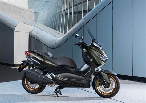 Yamaha X Max Tech Max Prezzo E Scheda Tecnica Moto It