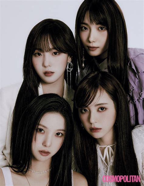 QUE LINDAS O KEP1ER belíssimas recentemente para a Cosmopolitan Korea