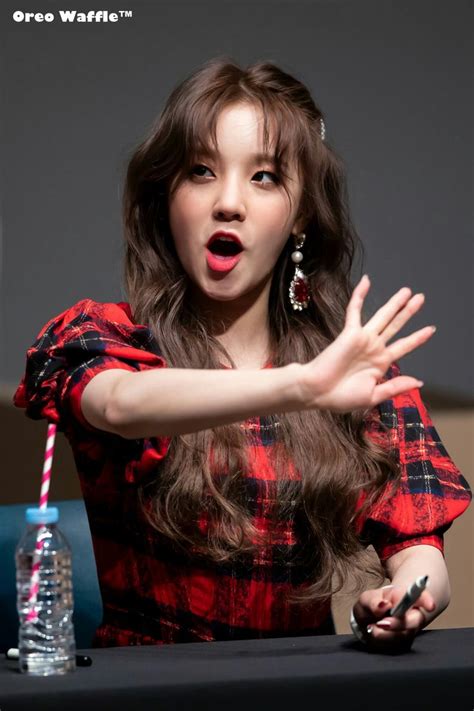 190301 2nd Fansign Yuqi G I DLE I Made Senorita