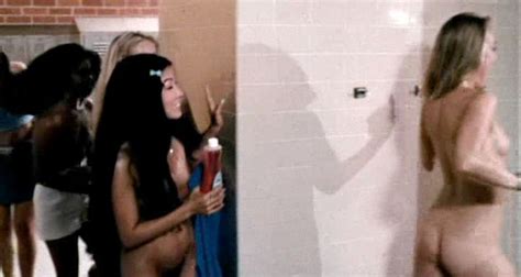 Revenge of the Cheerleaders nude pics página 3