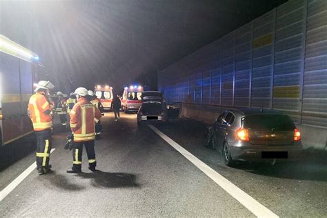 A6 Richtung Heilbronn 90 Minuten Vollsperrung Nach Massenkarambolage