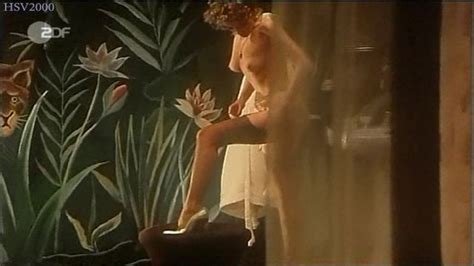 Sydne Rome Nue Dans Il Faut Vivre Dangereusement