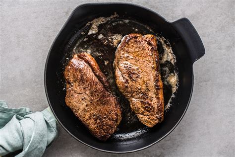 Classic French Steak Au Poivre Recipe