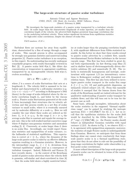 pdf large scale structure of passive scalar turbulence