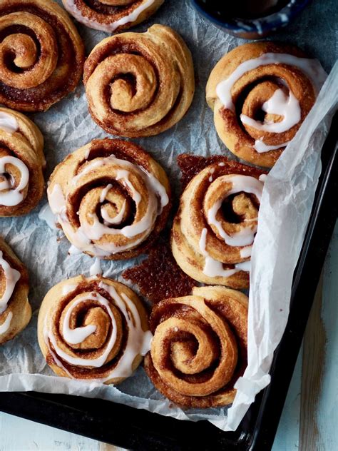 Kanelsnegle Opskrift Snaskede Kanel Snegle Med Glasur