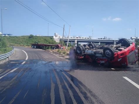 Cierre De Circulaci N Por Accidente En Autopista Poza Rica Cardel