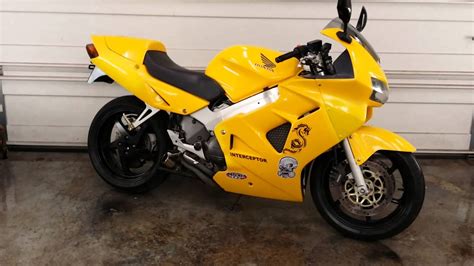 2000 HONDA VFR 800 FI Information 002 YouTube