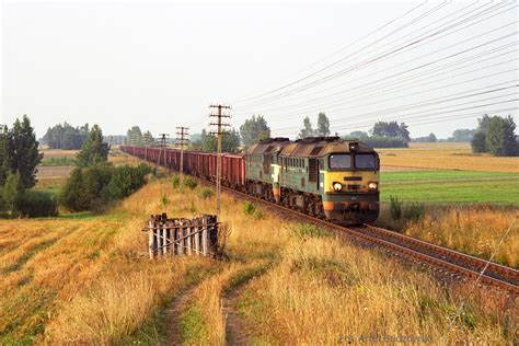 ST44 324 I ST44 788 WRP World Rail Photo