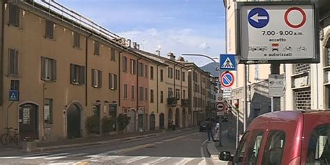 Multe In Via Milano Alta Il Comune Ha Incassato 1 5 Milioni In Cinque