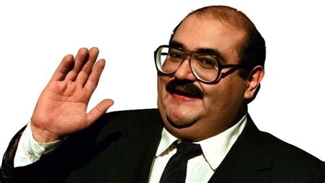 Senhor Barriga Do Seriado Chaves Se Apresenta Em Teatro Em Campinas