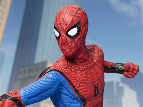 PRÉ VENDA Estátua Spider Man De Volta ao Lar Homecoming 1 6