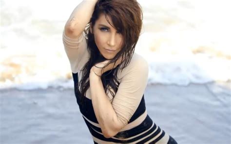 hande yener 2255537 uludağ sözlük galeri