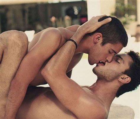 Sex While Kissing Telegraph