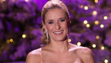 Volksmusik Schönheit Stefanie Hertel zeigt sich nackt Männersache