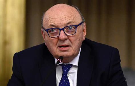 Il Ministro Pichetto Fratin E La Siccit La Questione Acqua Al Centro