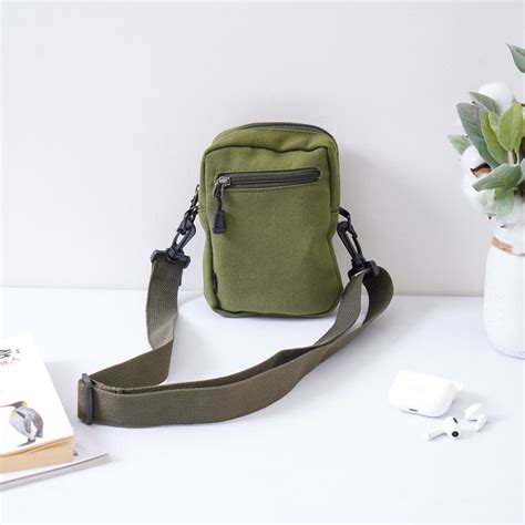 Jual Ataru Tas Selempang Pria Hijau Army Terbaru Ruparupa